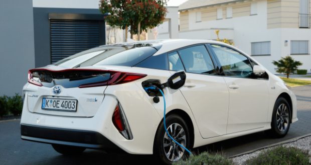 Bis 2021 werden bis zu 100 neue Plug-in Hybridautos auf den Markt kommen